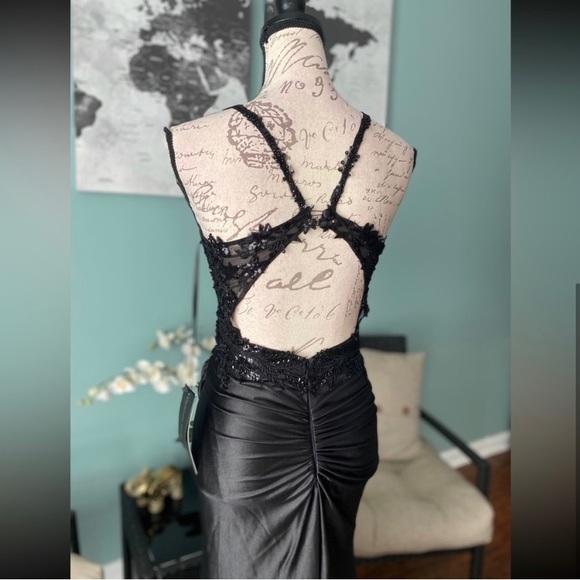 Boutique | Dresses | Nwt Black Prom Dress Evening Gown Or Non ...